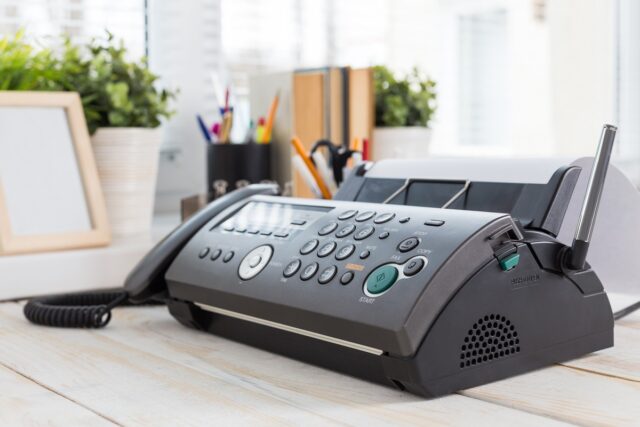 How Long Does a Fax Take to Go Through? | FaxBurner